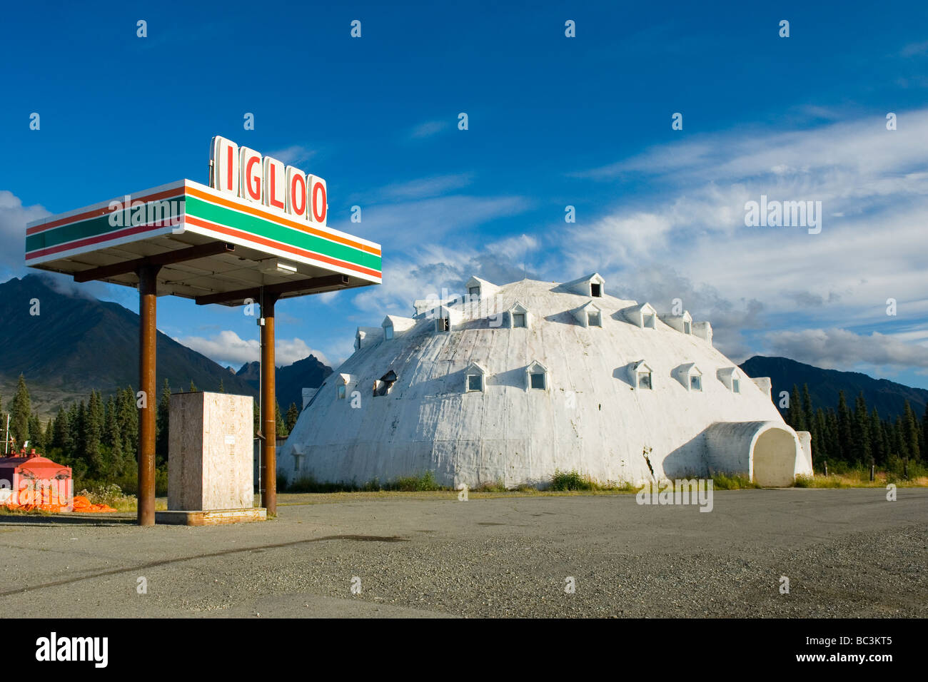 Village Gas Station High Resolution Stock Photography and Images - Alamy
