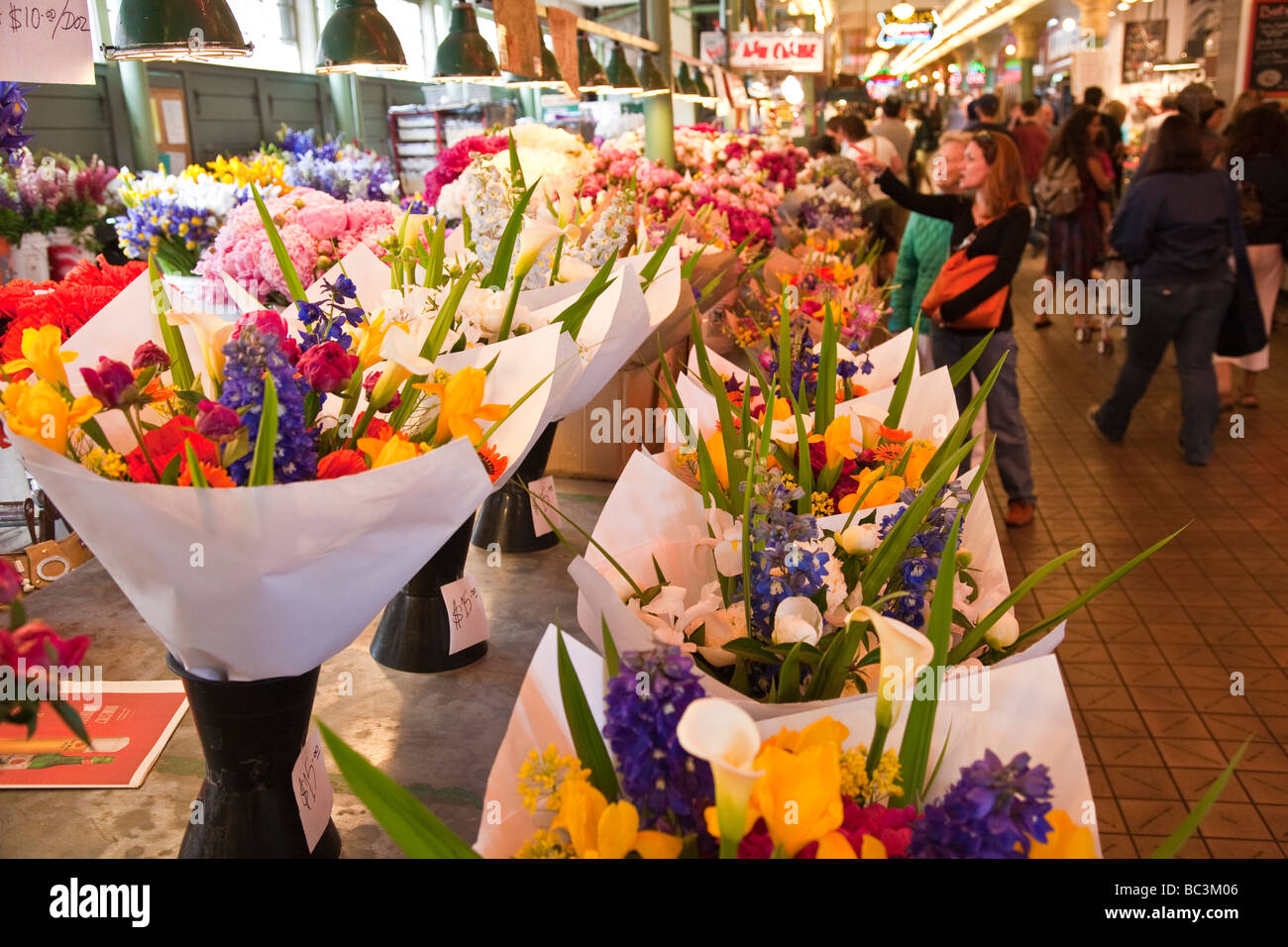 Seattle flower market hi-res stock photography and images - Alamy
