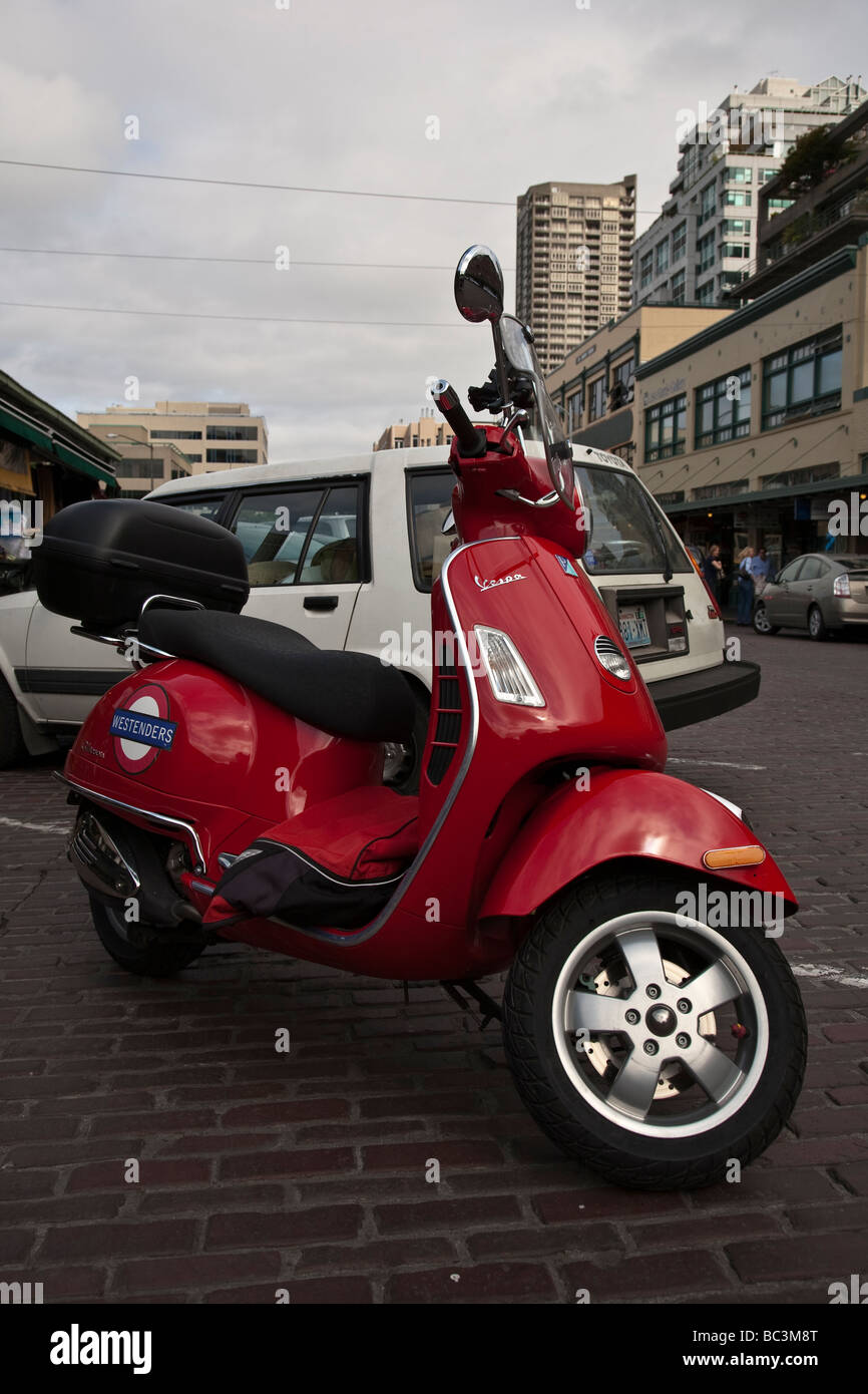 Red scooter in downtown Seattle WA USA Stock Photo - Alamy