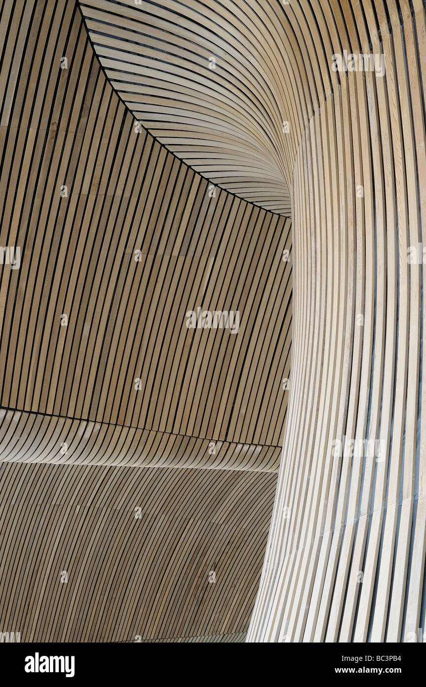 Undulating roof hi-res stock photography and images - Alamy