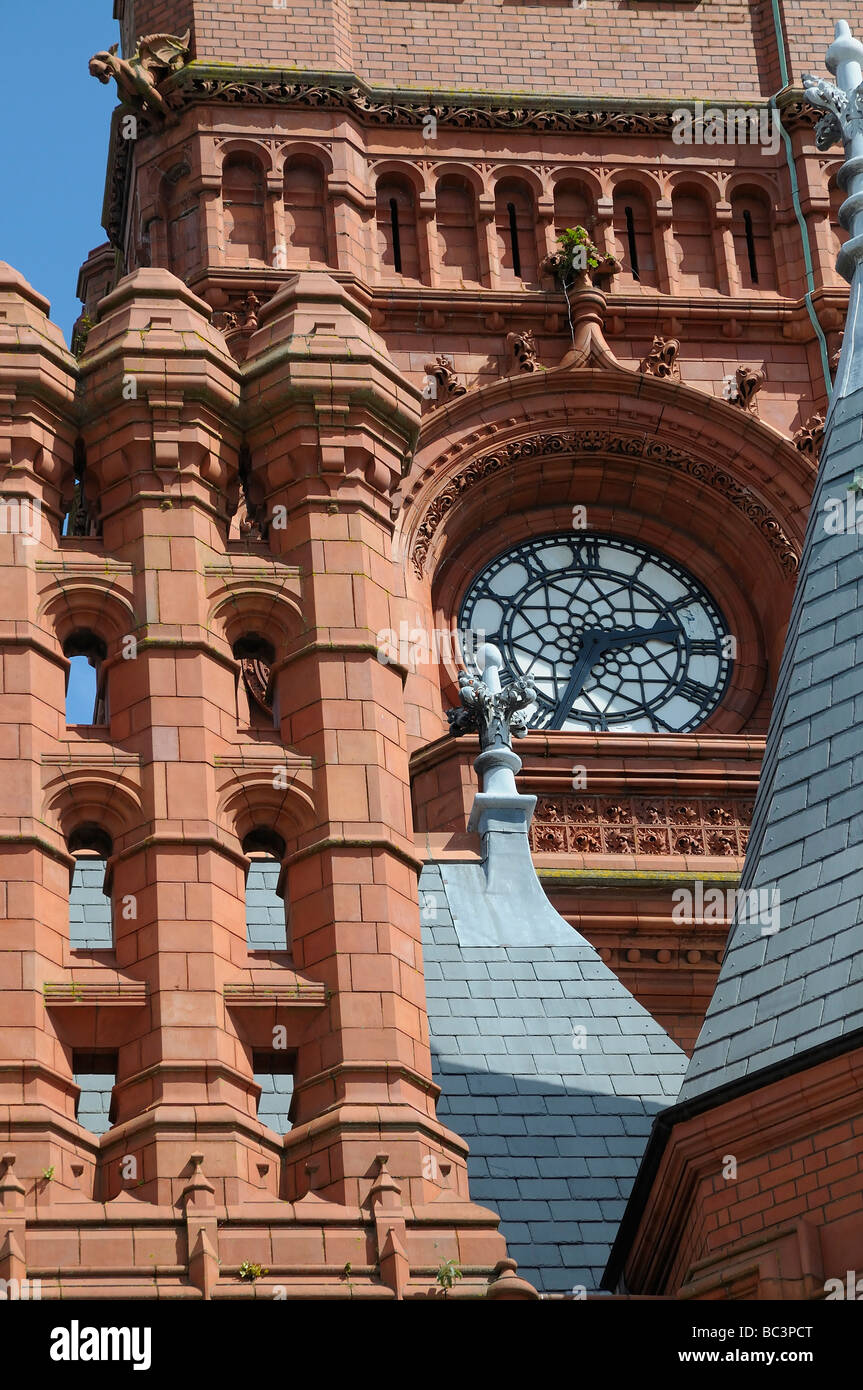 Cardiff bay hi-res stock photography and images - Alamy