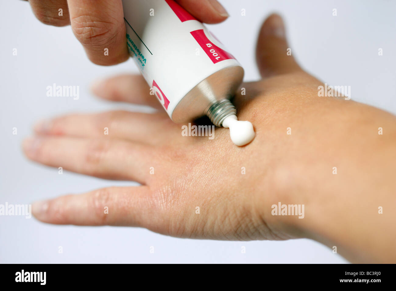 Ointment hi-res stock photography and images - Alamy