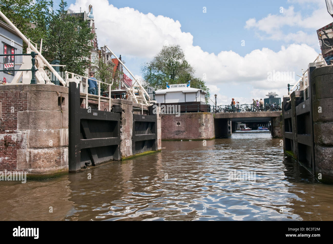 Canal_bridge hi-res stock photography and images - Alamy
