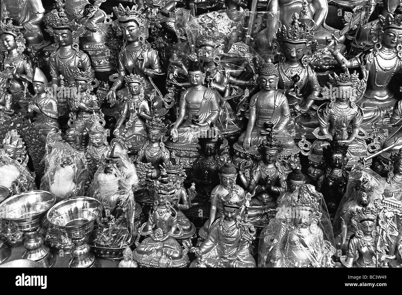 Daily life monks Black and White Stock Photos & Images - Alamy