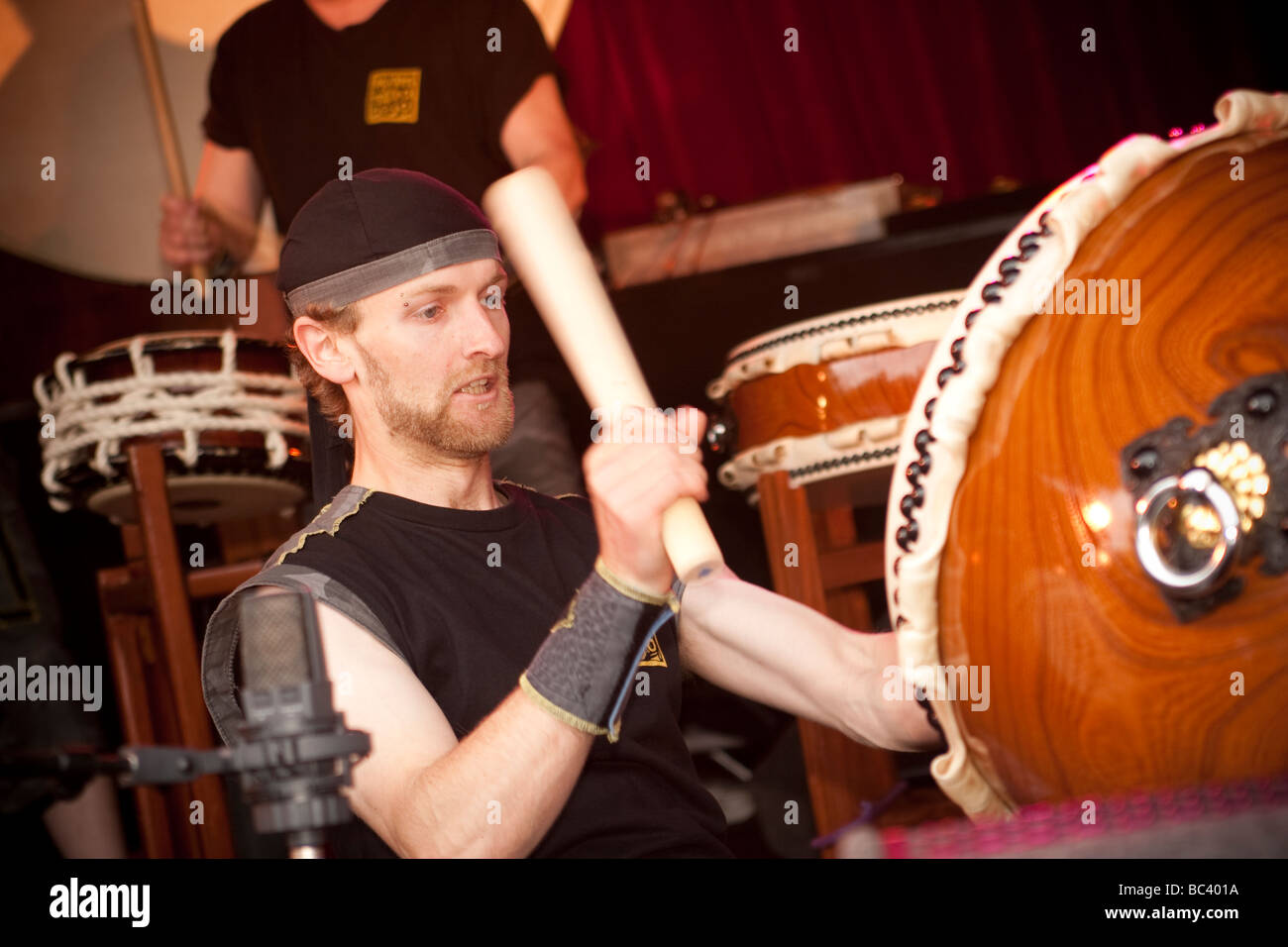 Mugen Taiko Dojo Drummers Glasgow Mela festival Stock Photo - Alamy