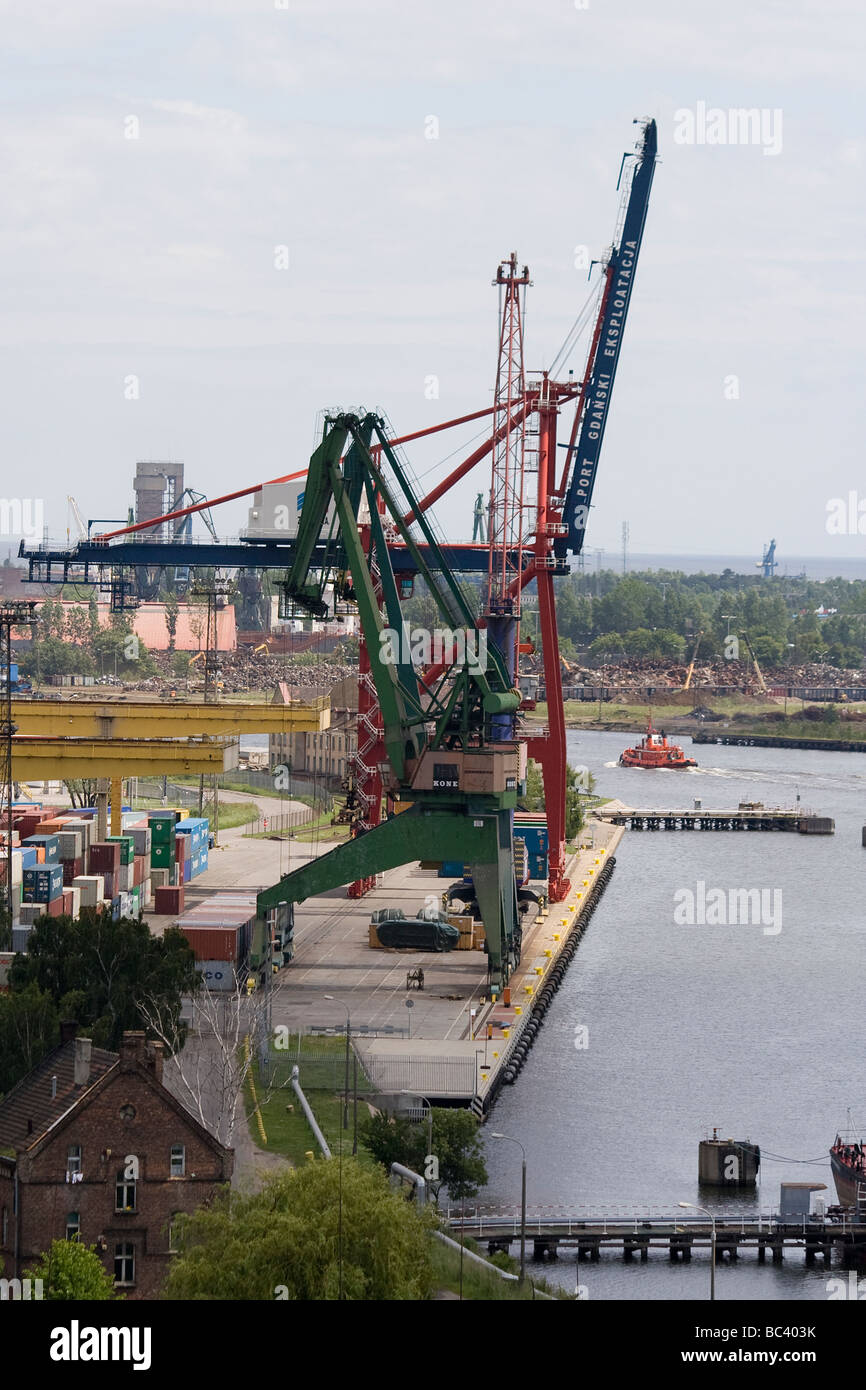 Container ship fleet hi-res stock photography and images - Alamy