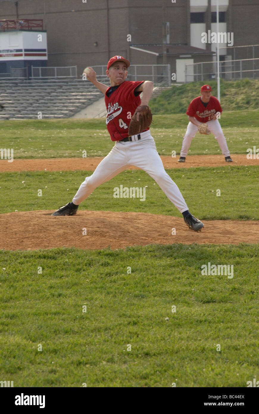 Teen baseball pitcher hi-res stock photography and images - Alamy