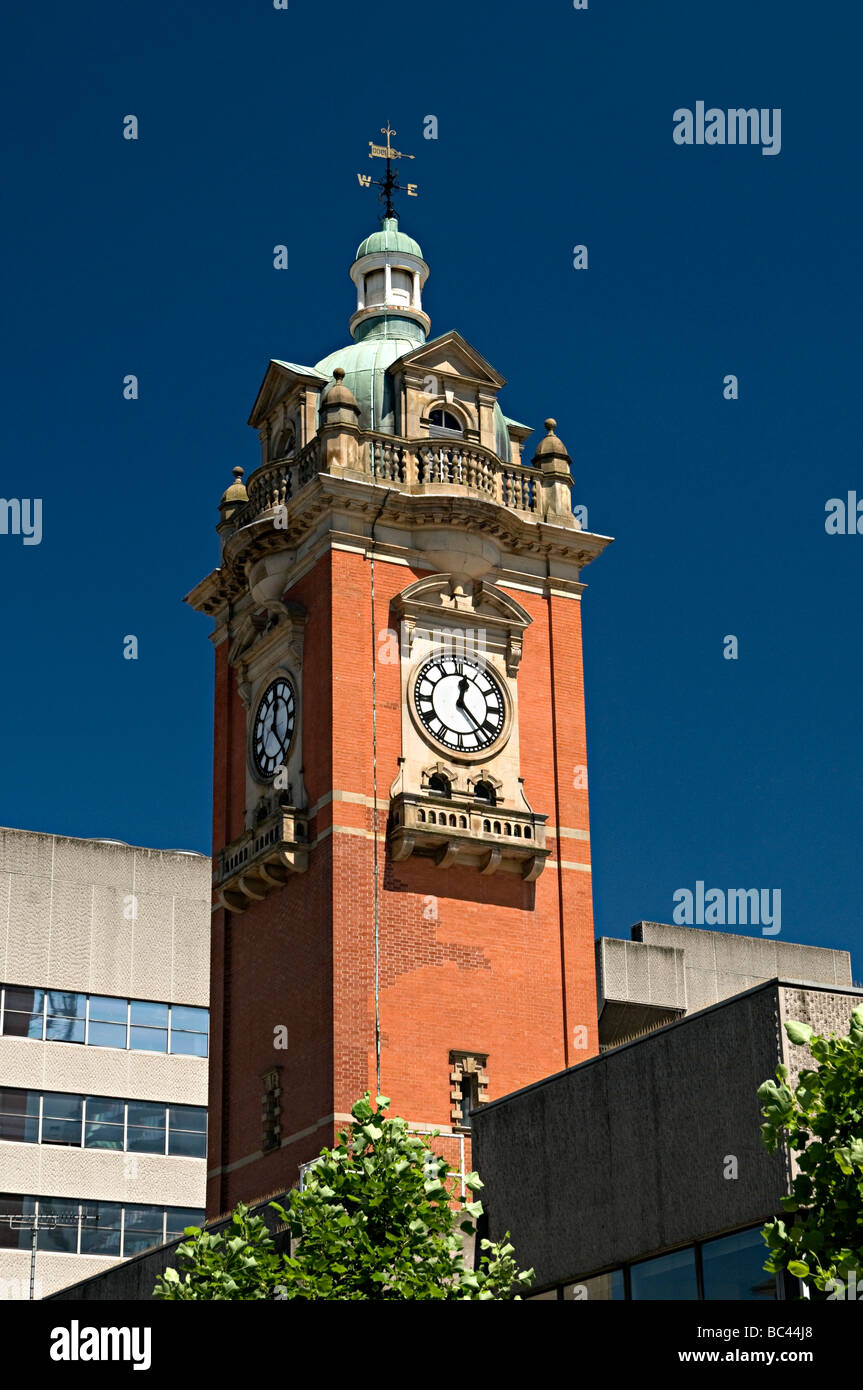 Clock tower nottingham victoria center hi-res stock photography and ...
