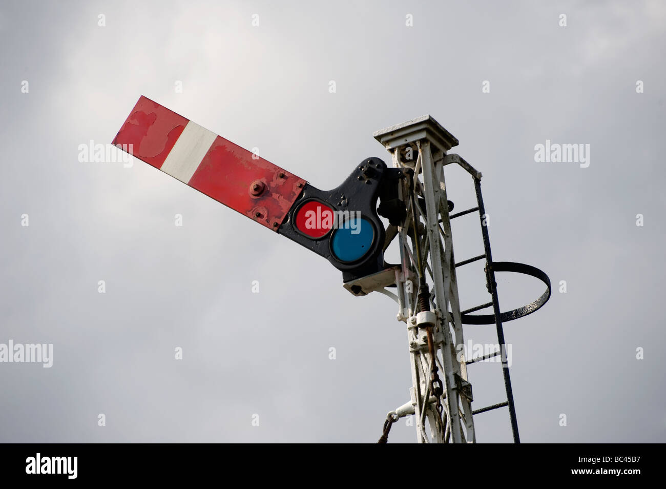 British railway semaphore signals hi-res stock photography and images ...