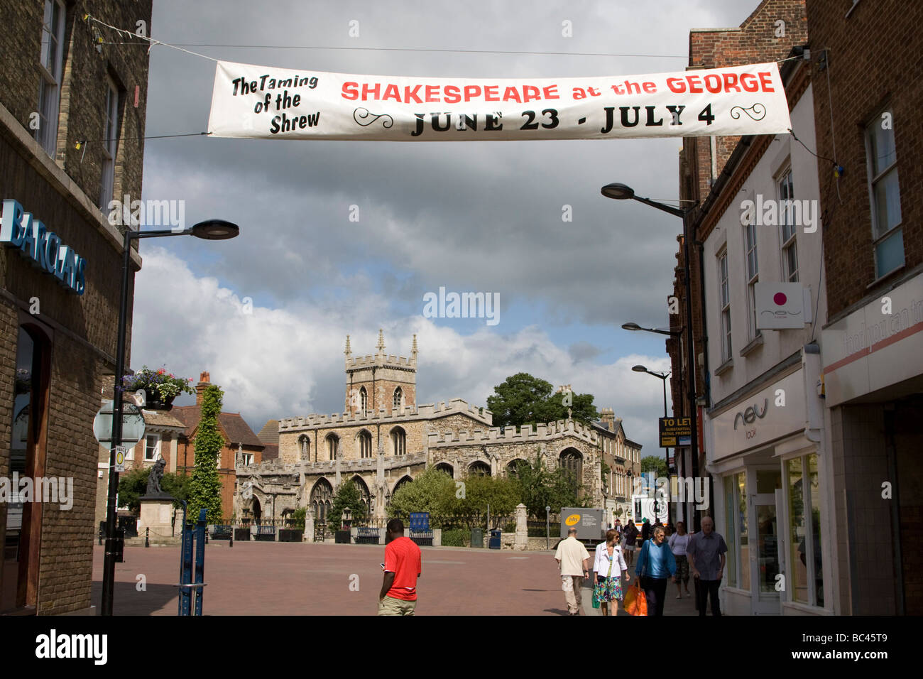 huntingdon town centre cambridgeshire england uk gb Stock Photo - Alamy