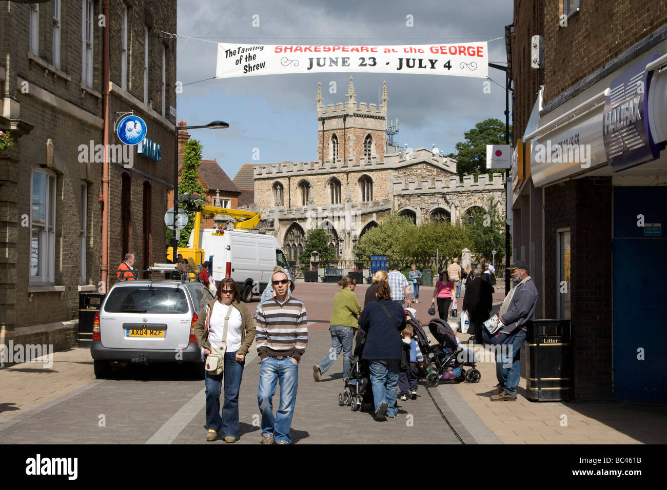 Huntingdon town centre cambridgeshire england hi-res stock photography ...