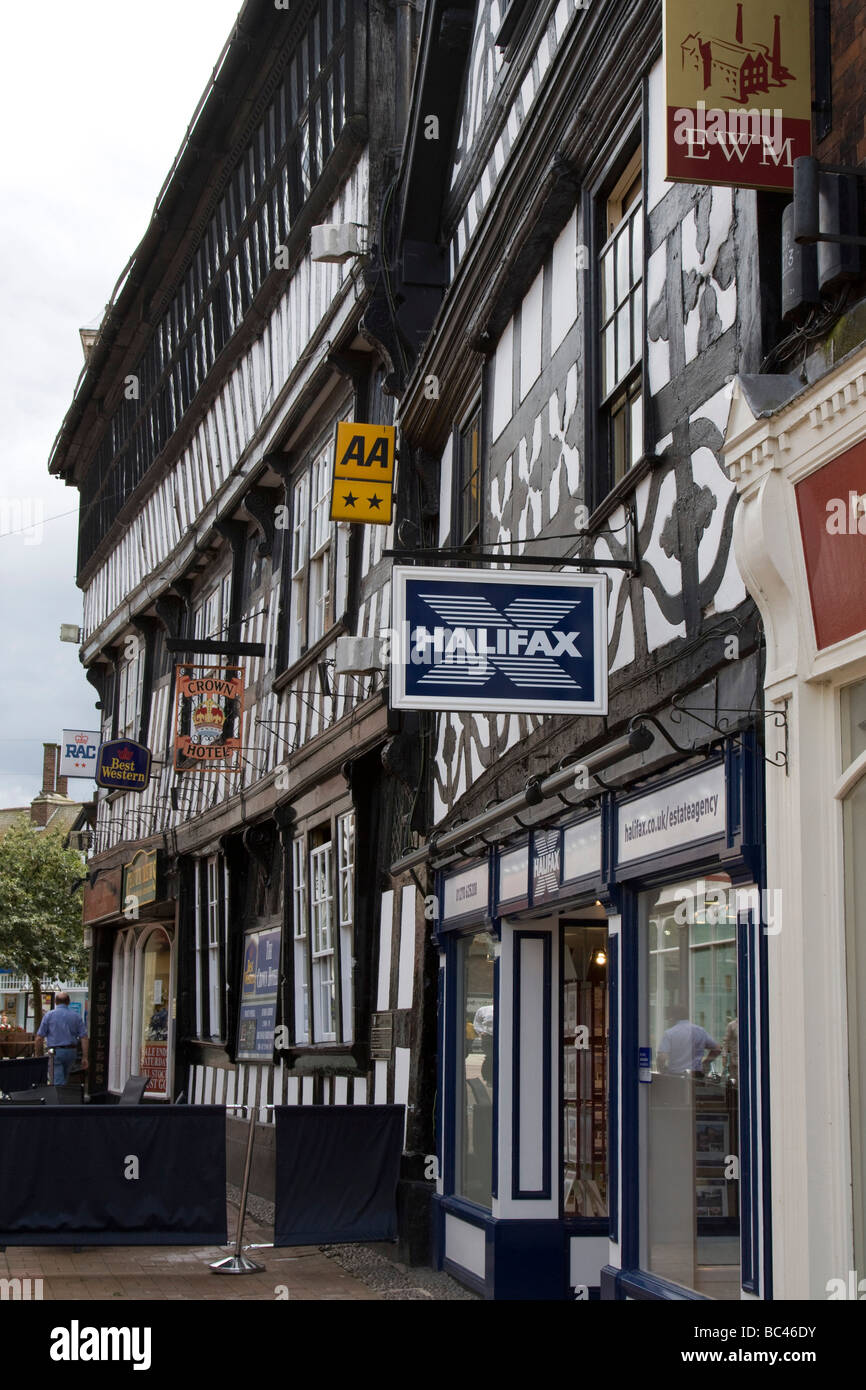 High Street Nantwich Cheshire Stock Photos & High Street Nantwich ...