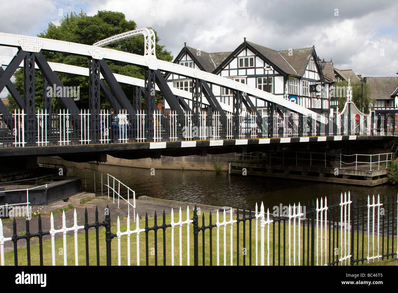 Town Bridge built in 1899 a Swing Bridge river weaver navigation ...