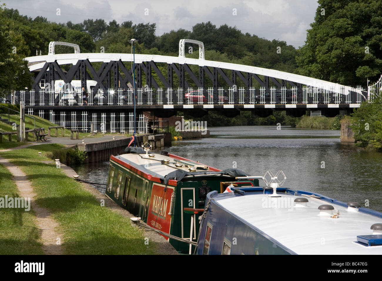 Town Bridge built in 1899 a Swing Bridge river weaver navigation ...