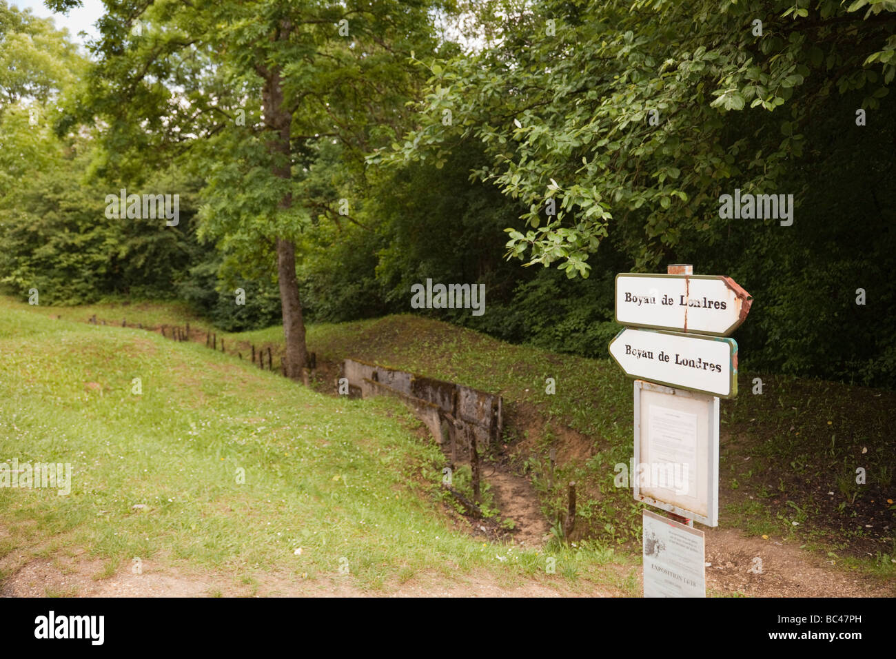 Ww1 trench sign hi-res stock photography and images - Alamy