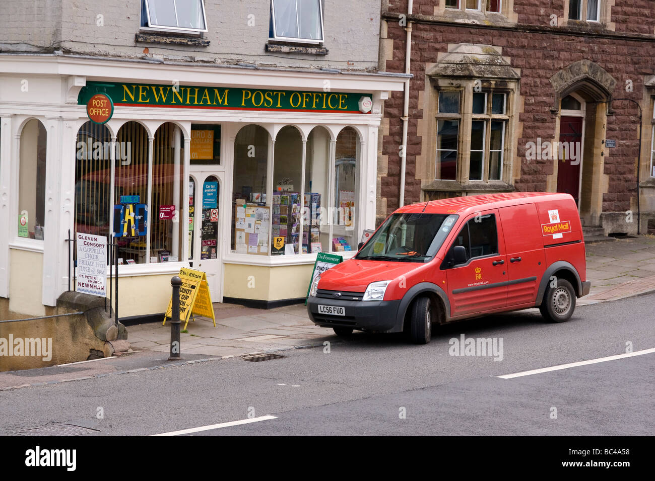 Newnham village hi-res stock photography and images - Alamy