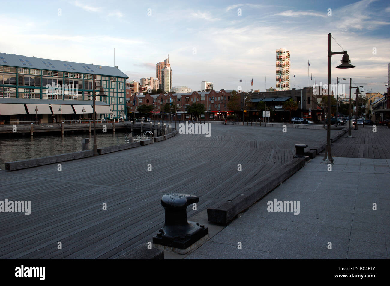 The Wharf in Woolloomooloo Bay with units or apartments in marina ...