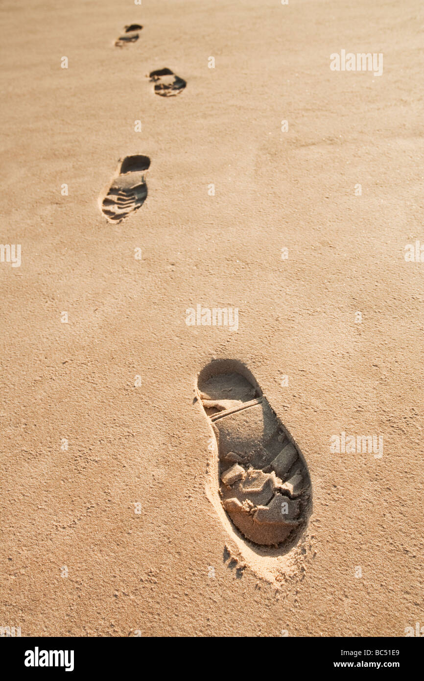 Foot mark in the sand hi-res stock photography and images - Alamy