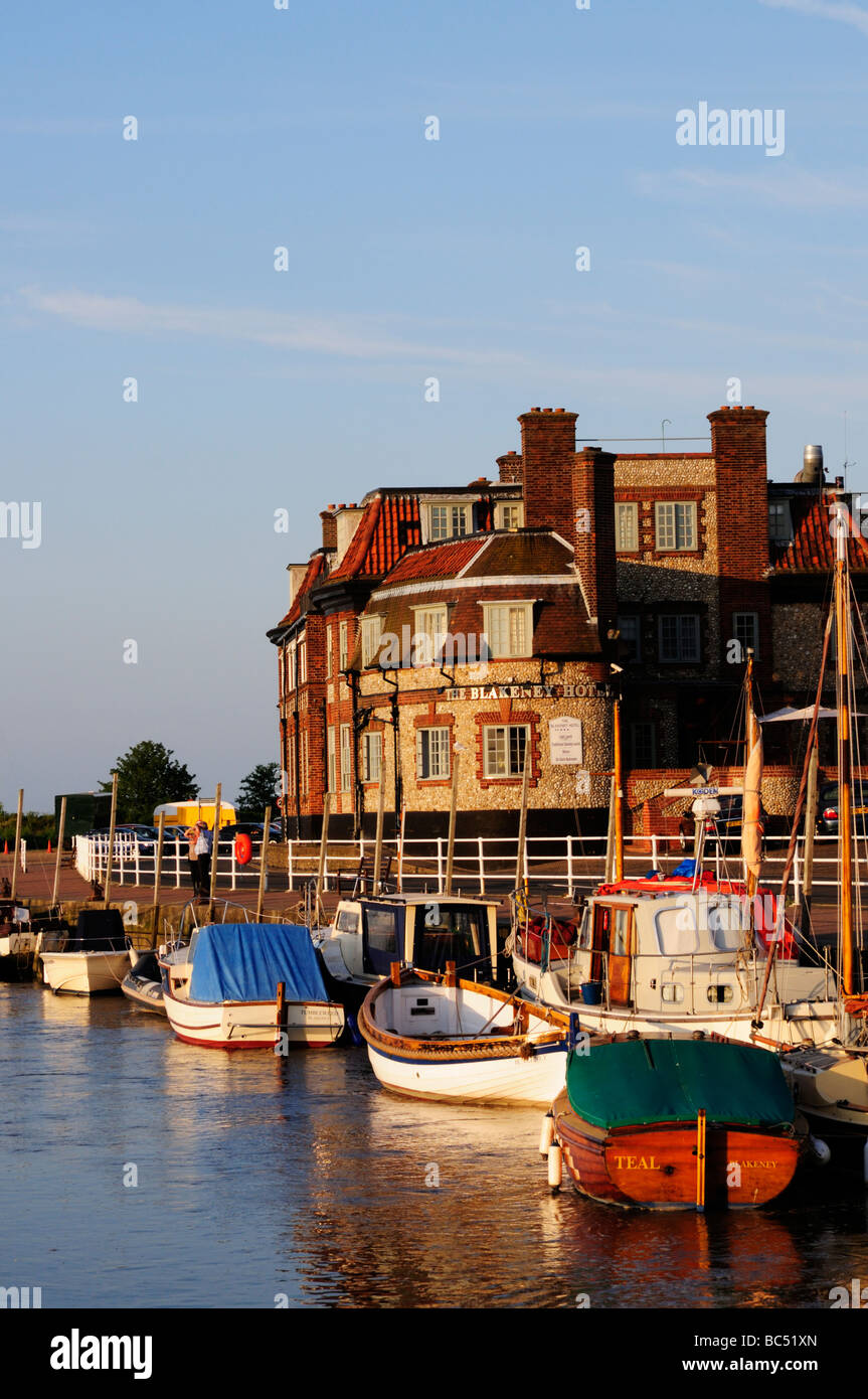 Blakeney village hi-res stock photography and images - Alamy