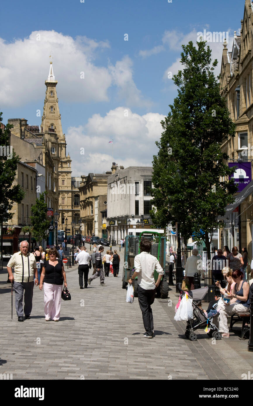 Halifax town centre hi-res stock photography and images - Alamy