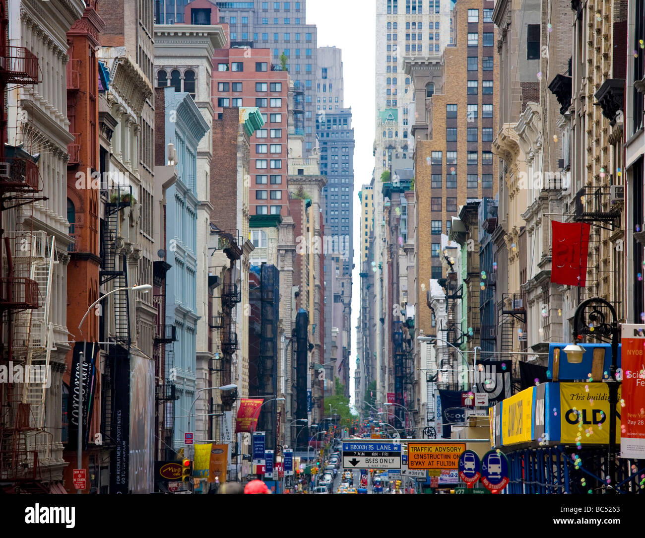 Street scene in New York City Stock Photo - Alamy