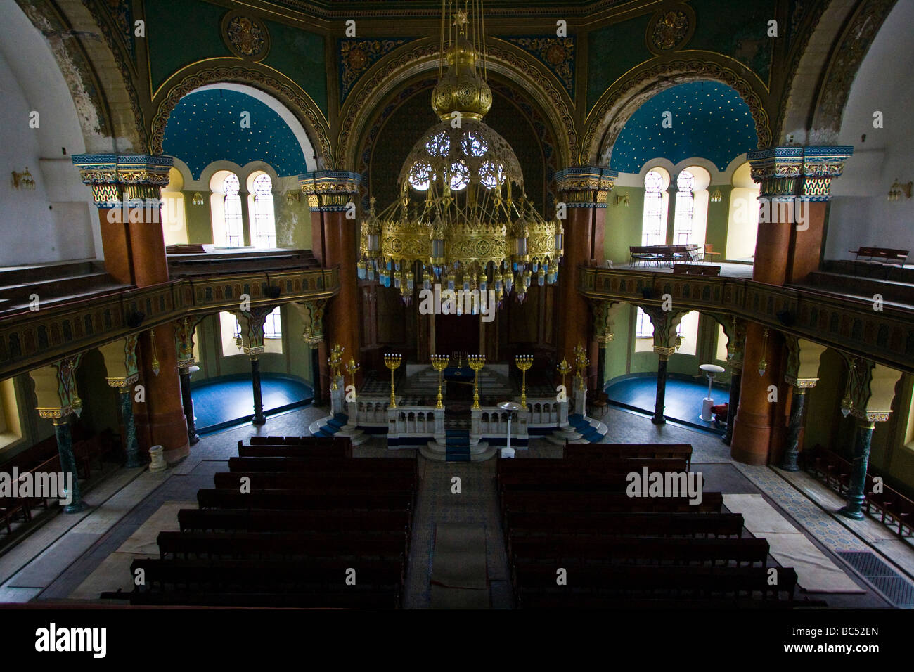 Synagogue inside hi-res stock photography and images - Alamy