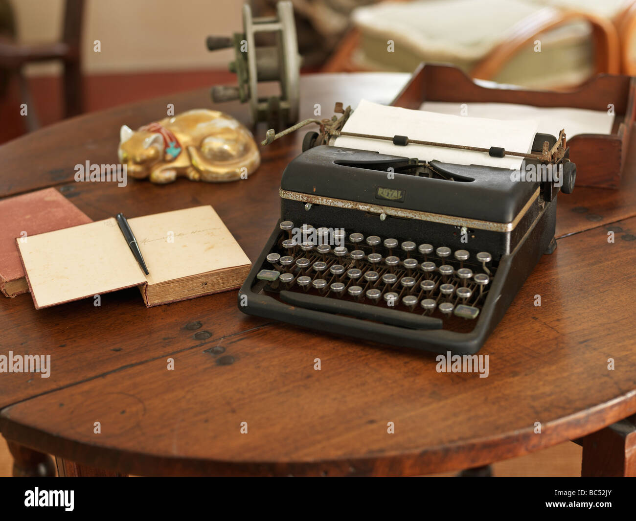 Ernest Hemingway Typewriter