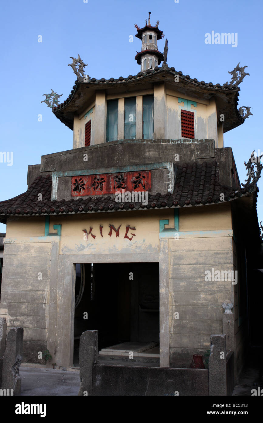 Chinese cemetery hi-res stock photography and images - Alamy