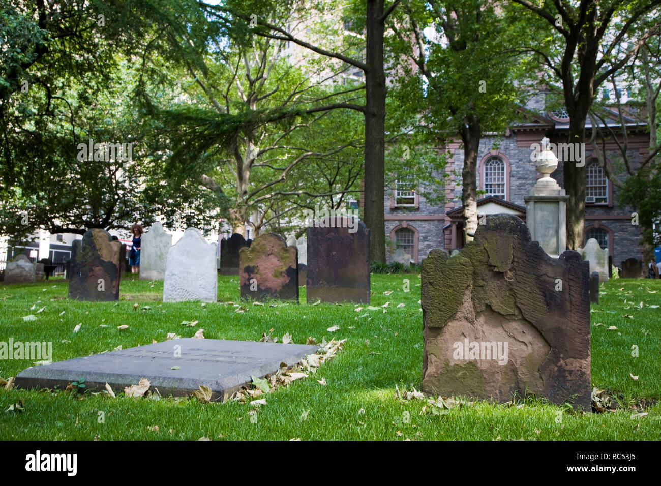 cemetery in new york Stock Photo - Alamy