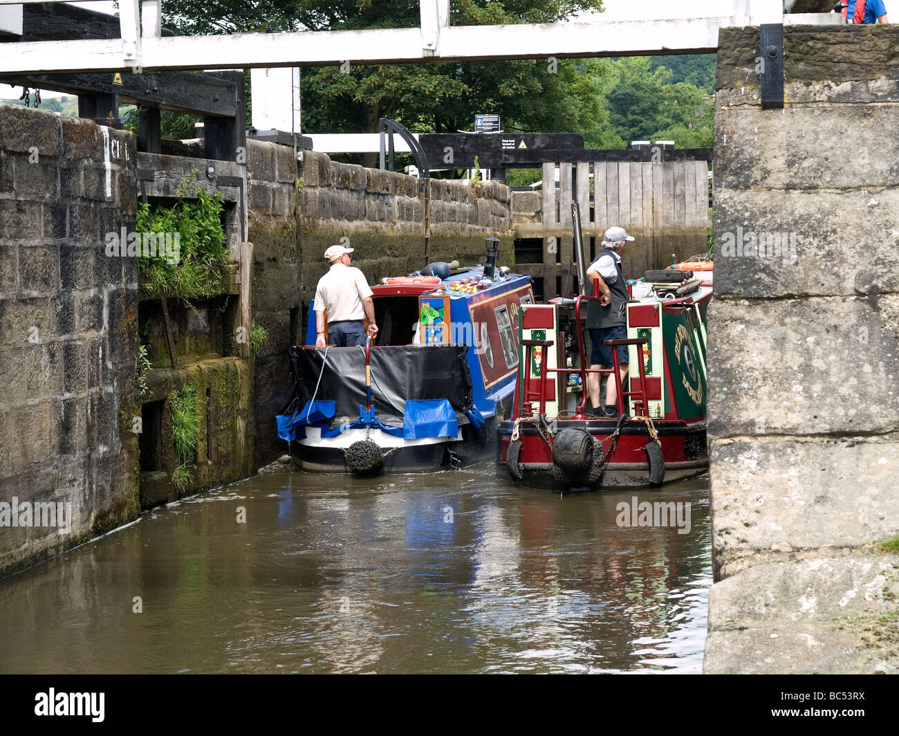 British waterways working narrow boat hi-res stock photography and ...