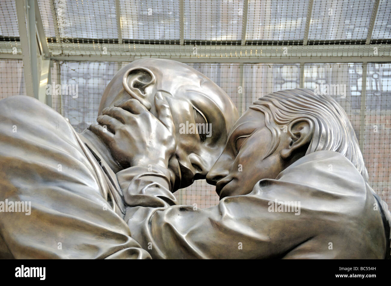 The Meeting Place bronze statue St Pancras Station London England UK ...
