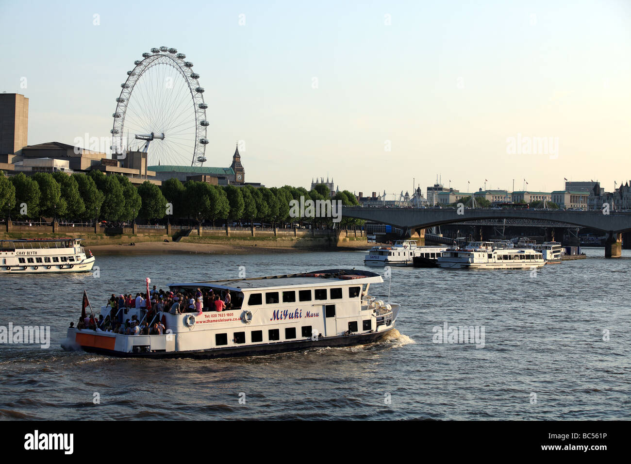London riverboat cruise hi-res stock photography and images - Alamy
