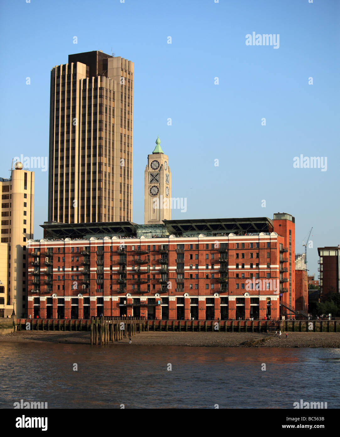 London Oxo Tower Stock Photo - Alamy