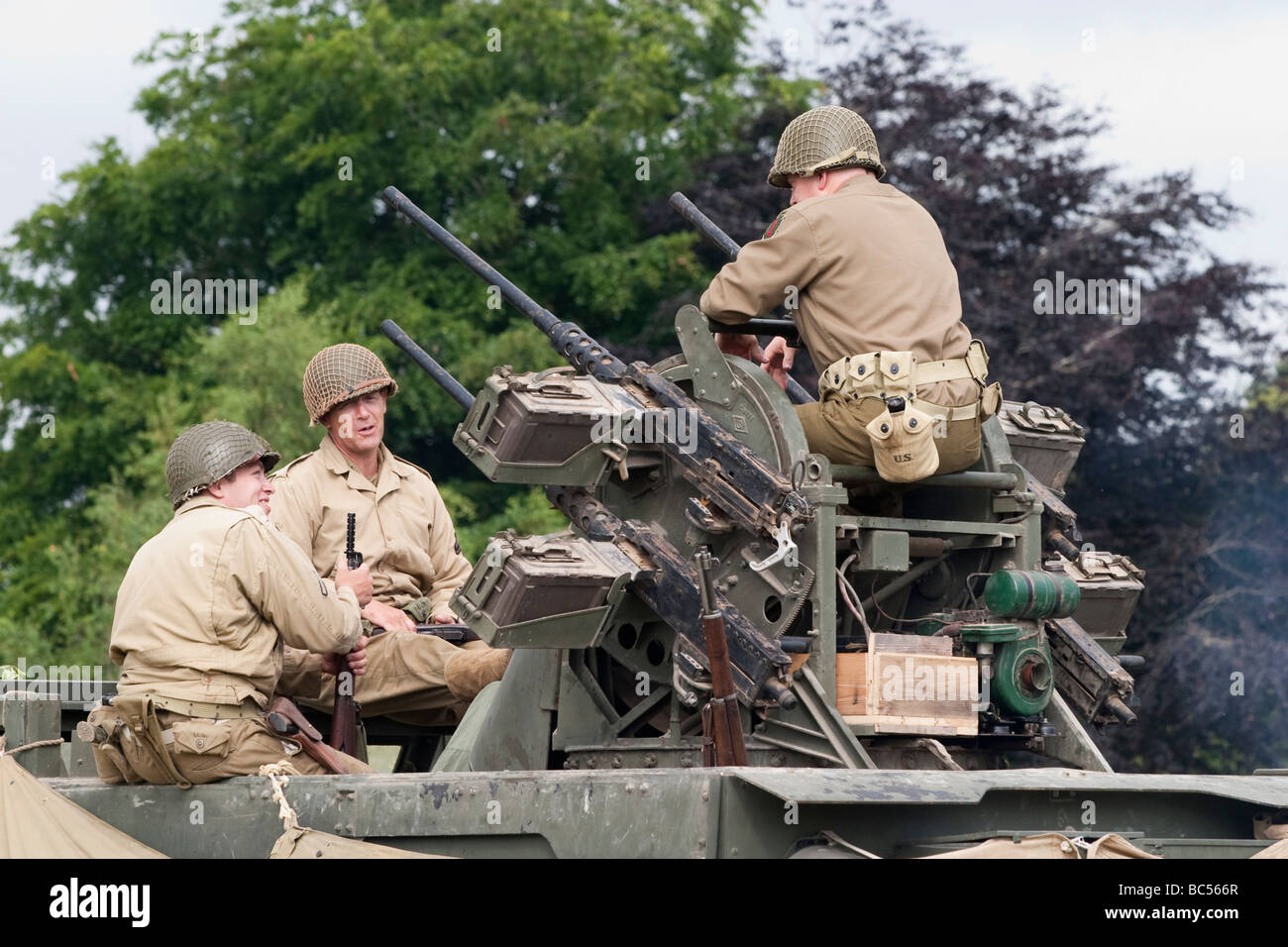 Us half track hi-res stock photography and images - Alamy