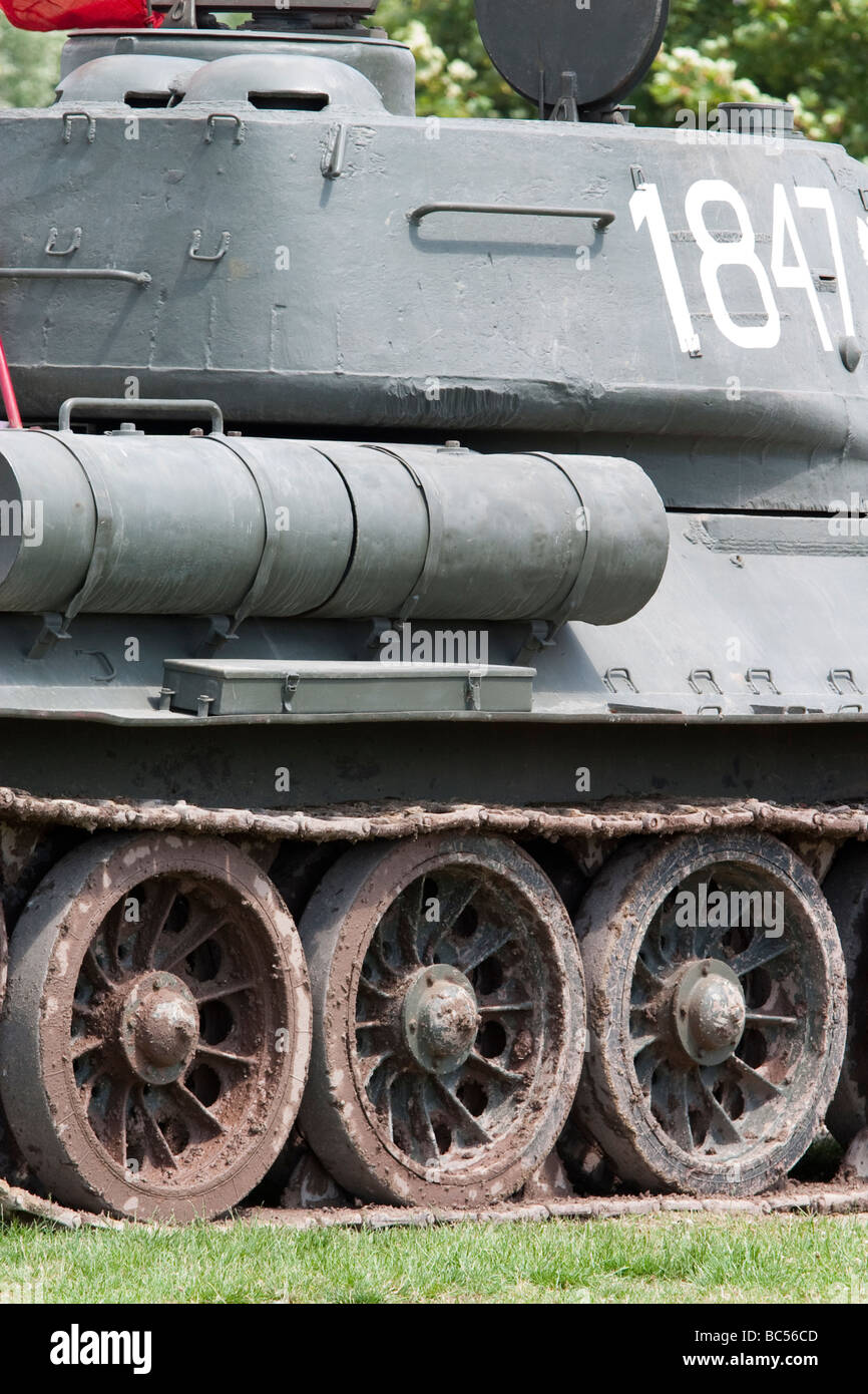 T34 tank hi-res stock photography and images - Alamy