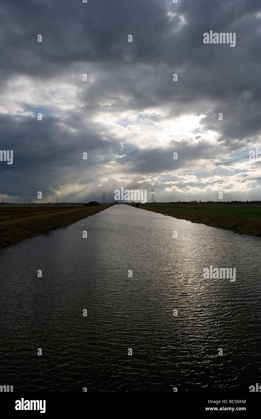 Drainage of the fens hi-res stock photography and images - Alamy