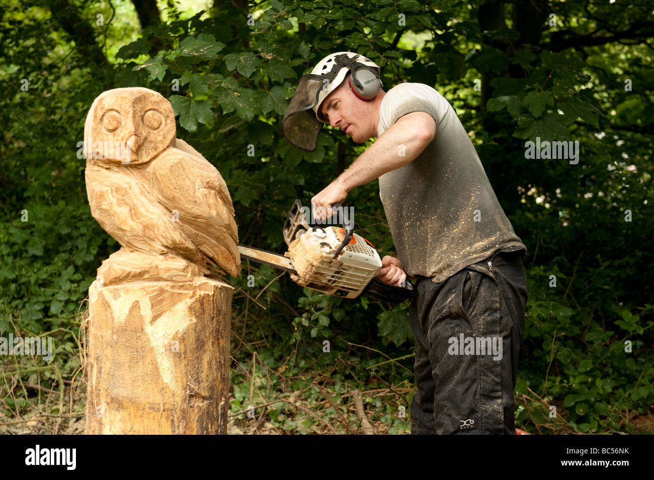 Chainsaw art hi-res stock photography and images - Alamy
