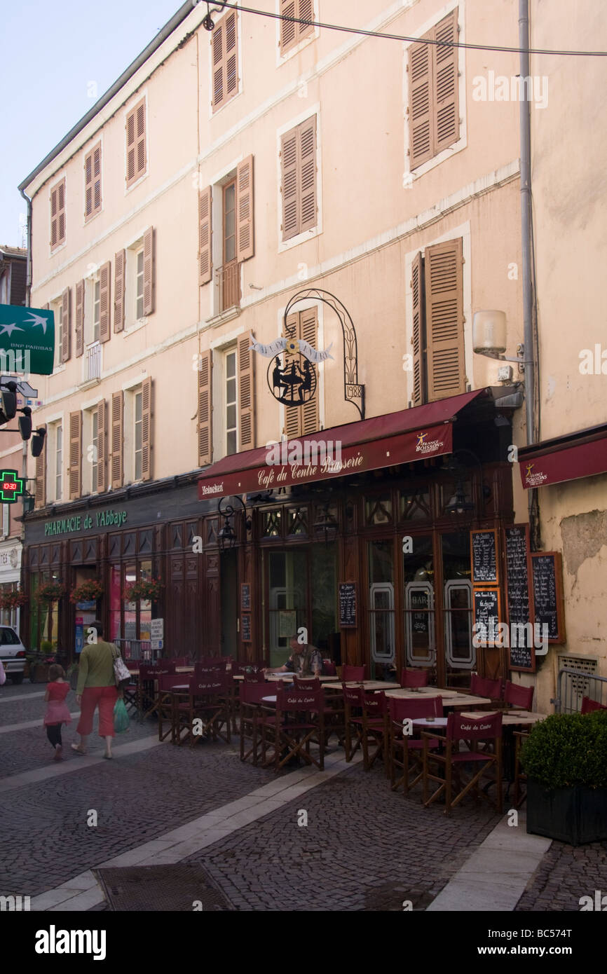 Cafe cluny hi-res stock photography and images - Alamy