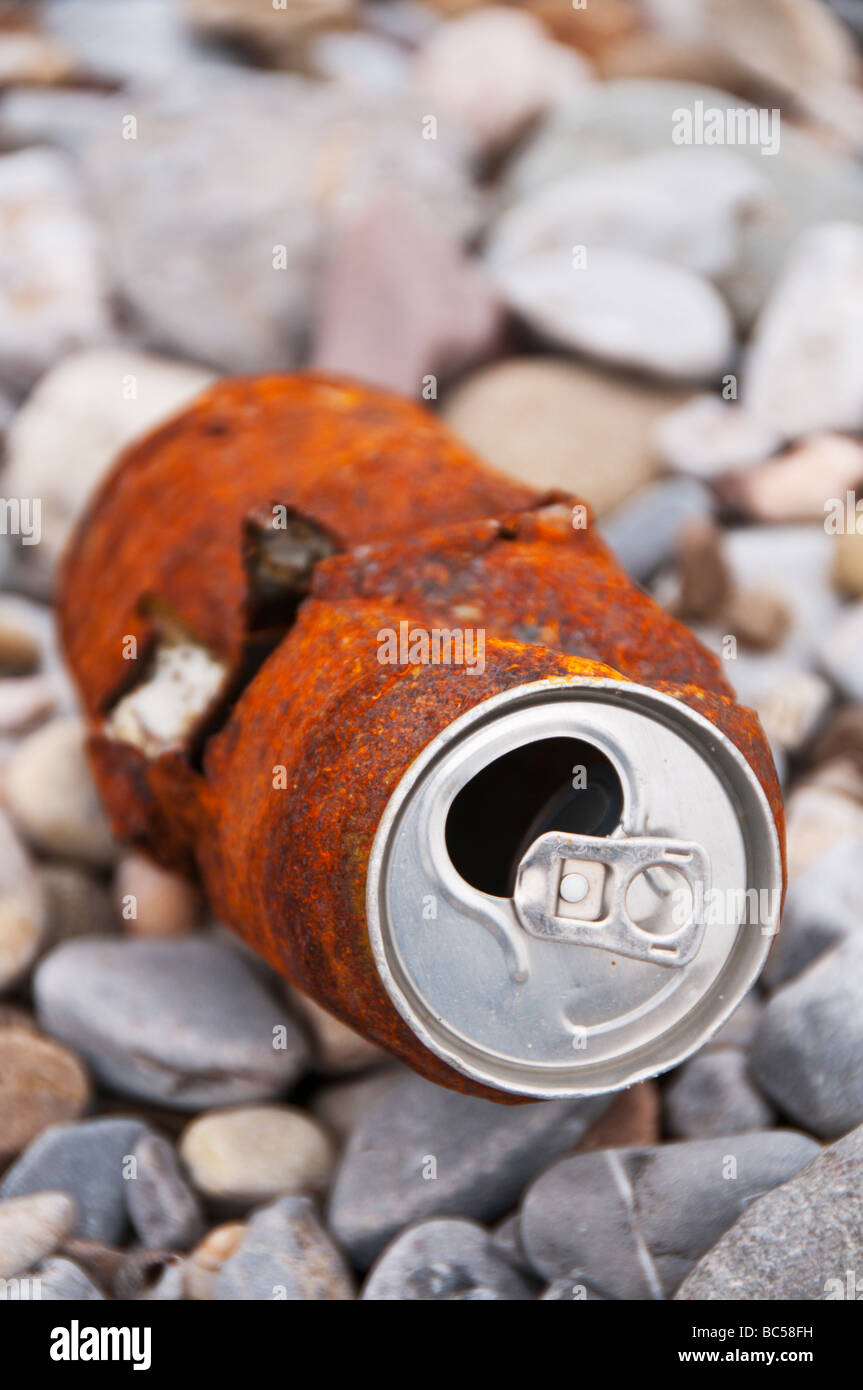 Rusty Tin Can High Resolution Stock Photography and Images - Alamy