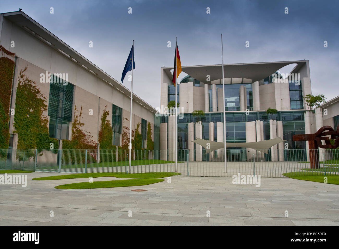Berlin chancellery exterior hi-res stock photography and images - Alamy