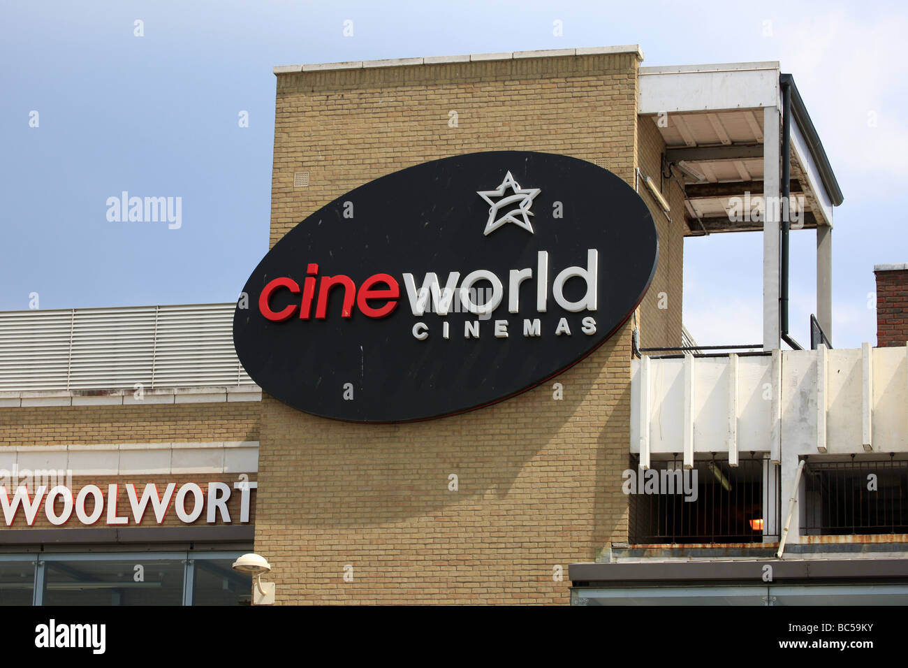 Cineworld hi-res stock photography and images - Alamy