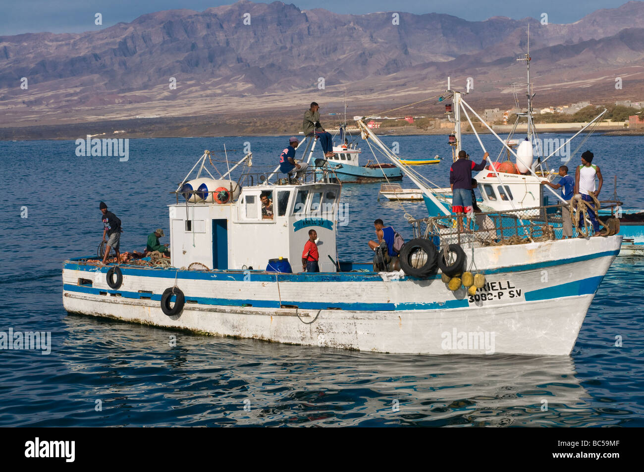 Mindelo cape verde boat hi-res stock photography and images - Alamy