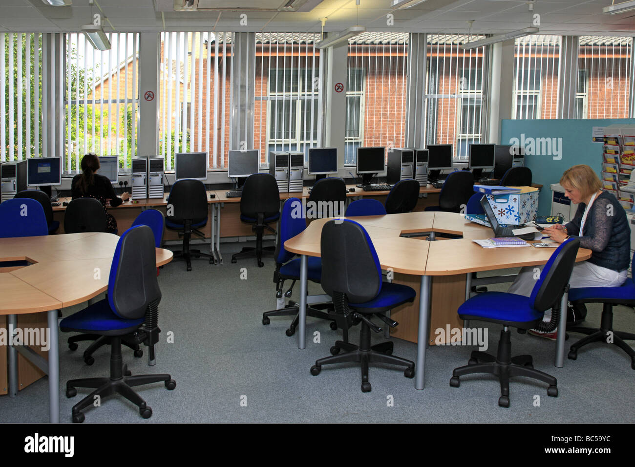 Tech firm offices hi-res stock photography and images - Alamy