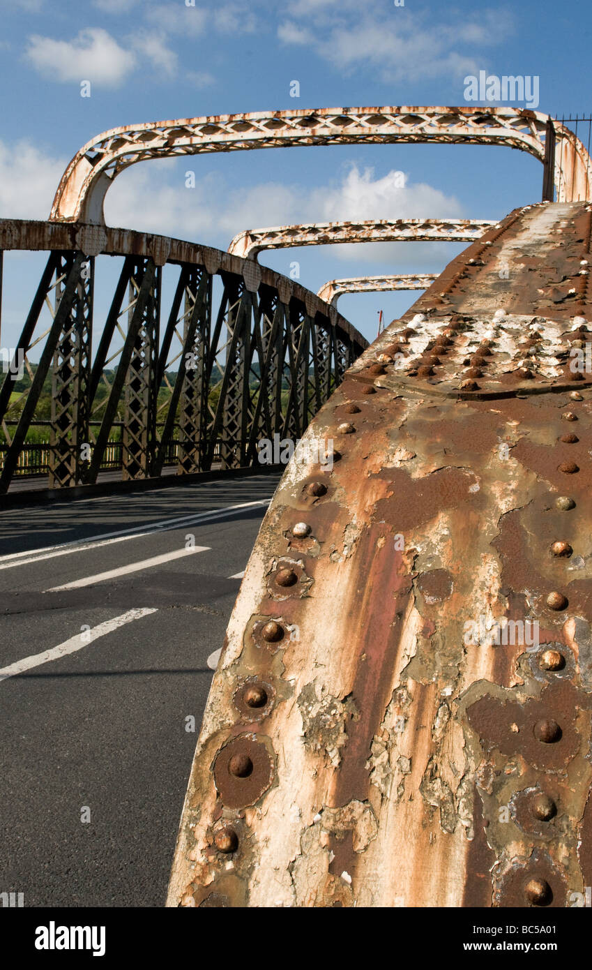 Decaying bridge hi-res stock photography and images - Alamy