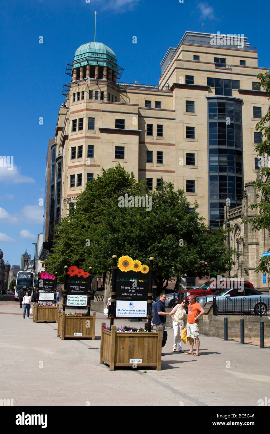 Leeds city hi-res stock photography and images - Alamy