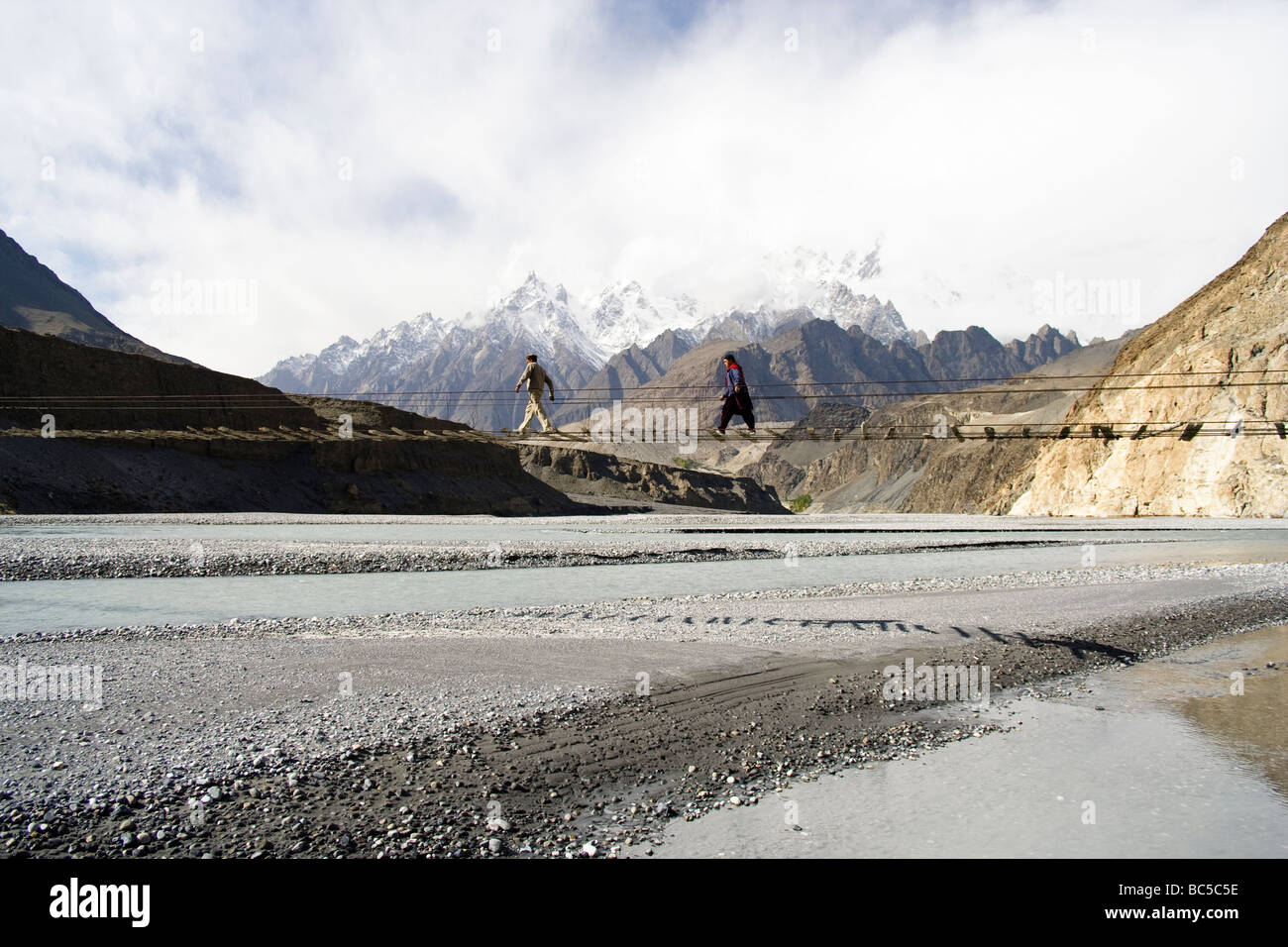 Hunza river rope bridge hi-res stock photography and images - Alamy