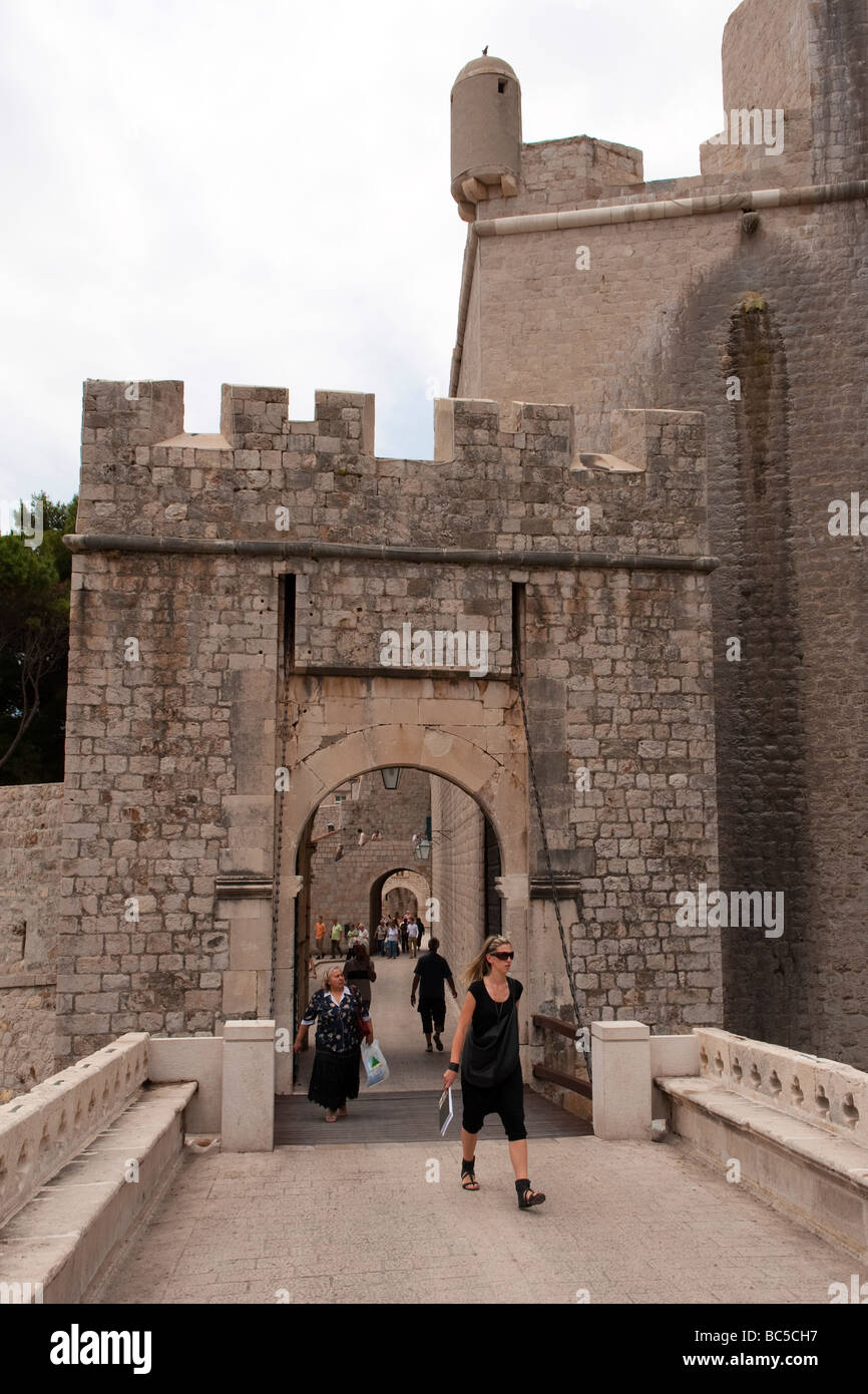 Dubrovnik city walls ploce hi-res stock photography and images - Alamy