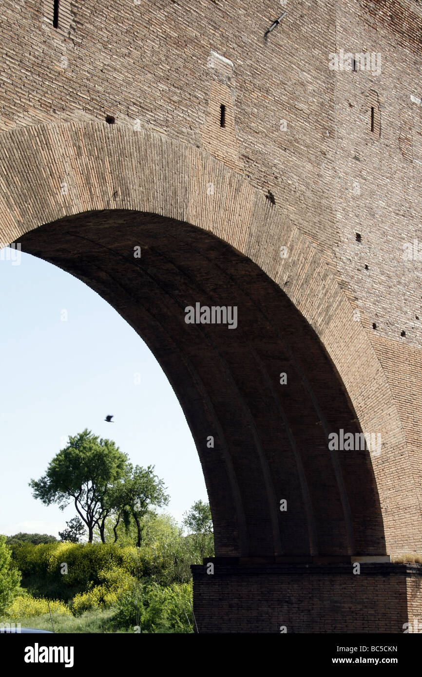 Via porta all arco hi-res stock photography and images - Alamy