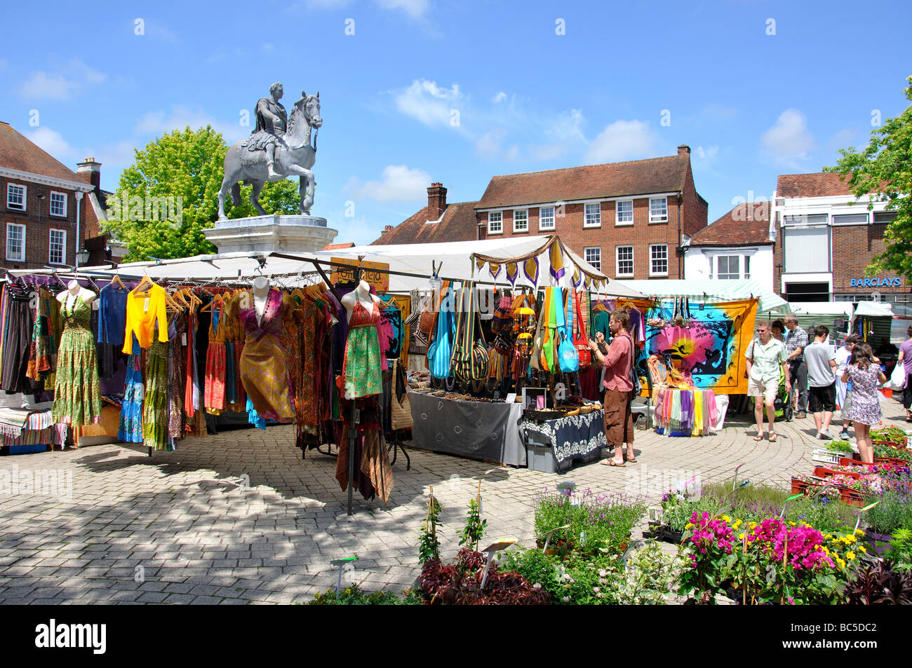 Petersfield town square hi-res stock photography and images - Alamy