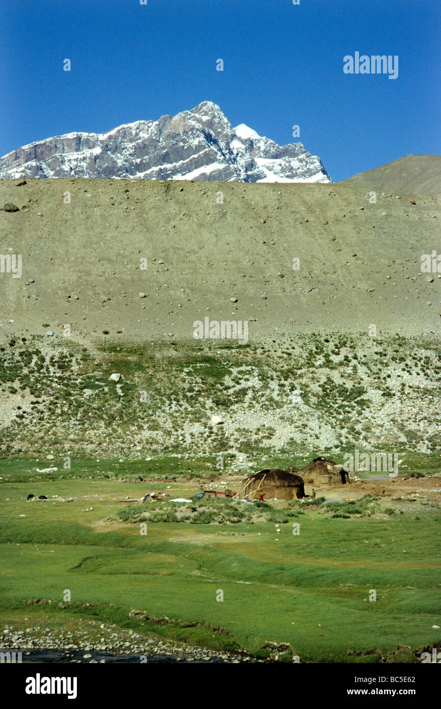xinjiang china pamir landscape Stock Photo - Alamy